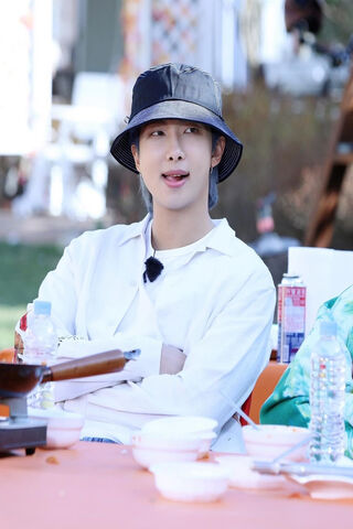 RM Wallpaper - Download to your mobile from PHONEKY