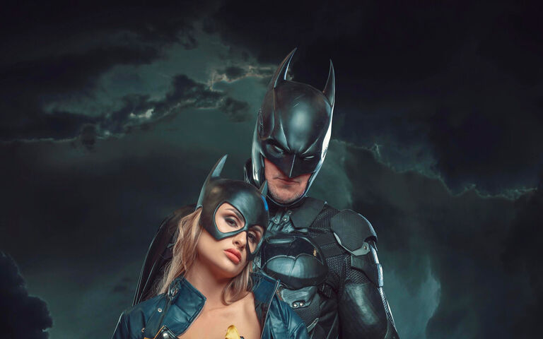 Batman And Batgirl Wallpaper - Download to your mobile from PHONEKY
