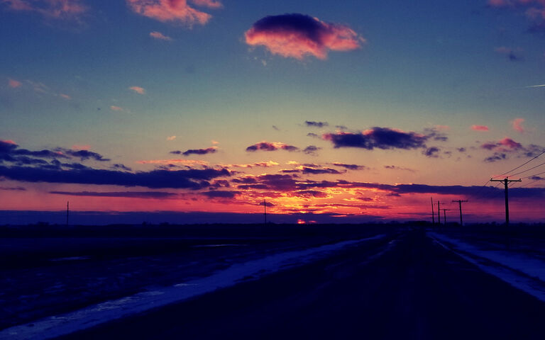 Twilight Dreams : Une sérénade au ciel rose 🌅 Fond d'écran ...