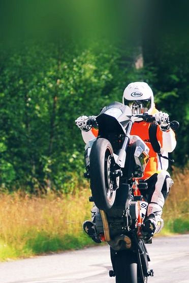 Maxres Bike Wallpaper - Download to your mobile from PHONEKY