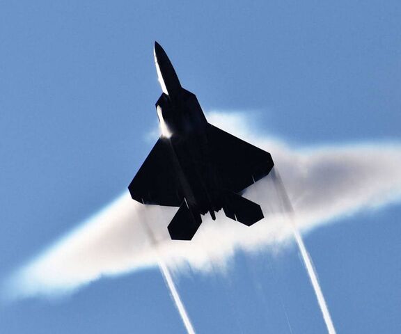F 22 raptor breaking sound barrier - infoinbox