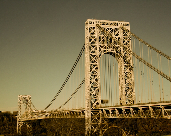 Majestic Spans: The George Washington Bridge Wallpaper - Download to ...